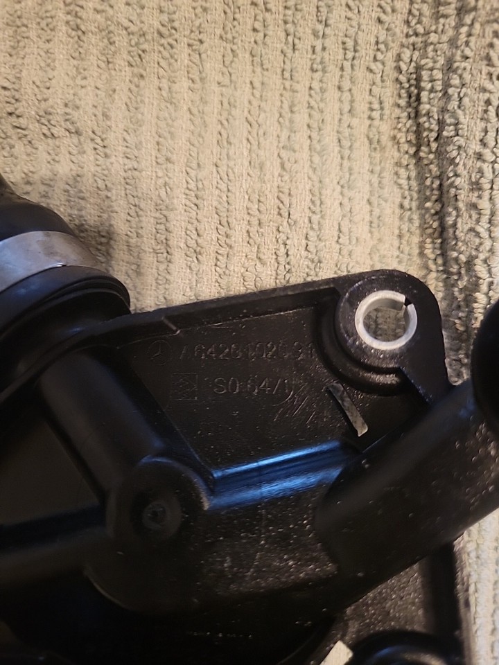 Oil separator original Mercedes C W203 ML GL W164 X164 E W211 Sprinter ...