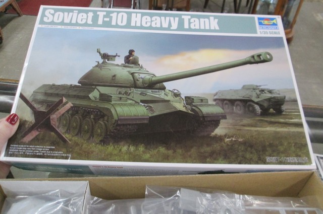 Trumpeter 1/35 05545 Soviet T-10 Heavy Tank Model Kit for sale online ...