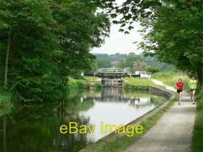 Photo 6x4 Approaching Kirkstall Lock, Leeds and Liverpool Canal ...