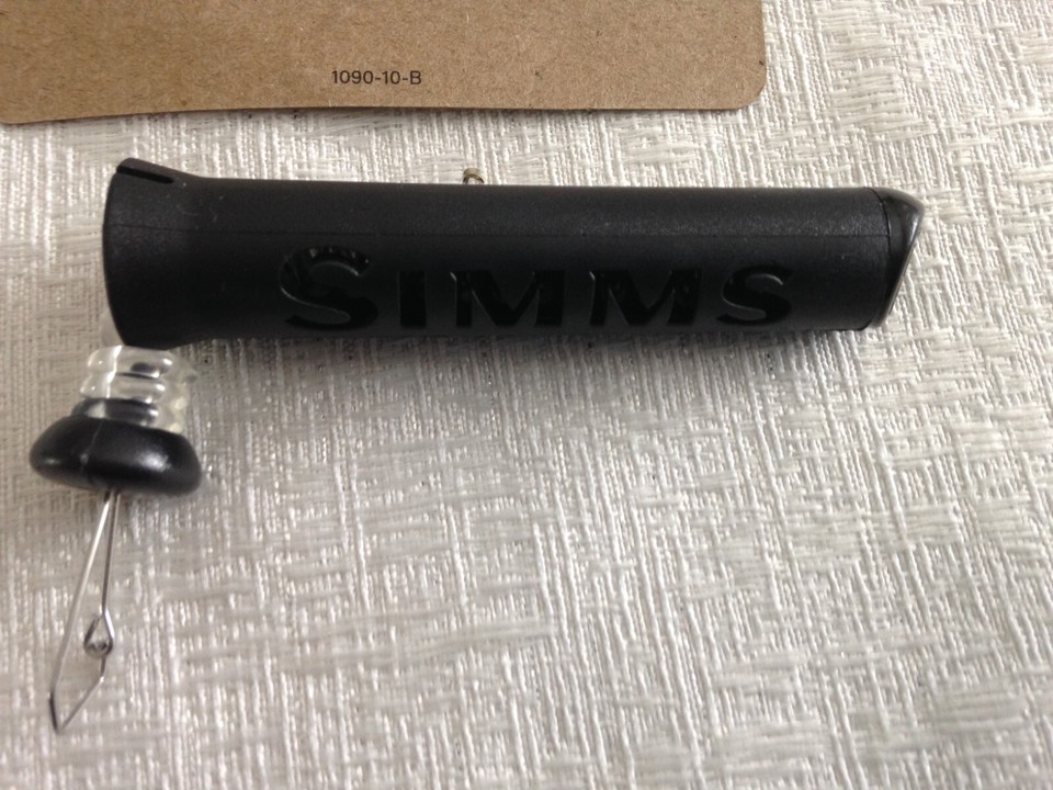 Simms Retractor - Black | eBay