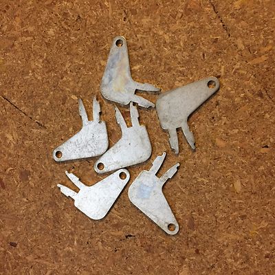 20 pcs 8398 KEYS Various Caterpillar, Case-IH, and Komatsu Industrial ...