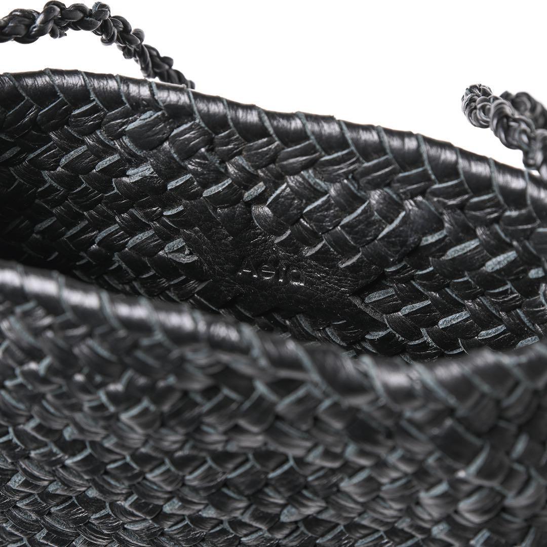Aeta KG15 Thin Basket Mesh Leather Shoulder Bag XS Black New Aeta KG15 Thin Basket Mesh Leather Shoulder Bag XS Black New