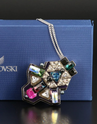 NIB Swarovski Buzz Crystal Pendant Necklace | eBay