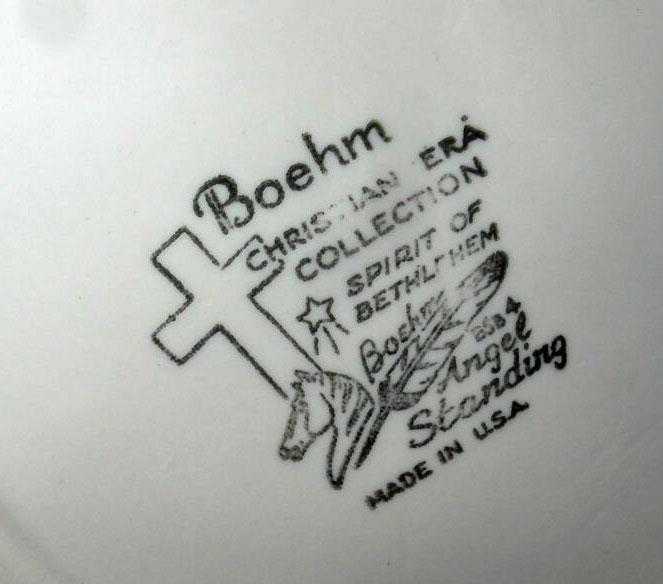 BOEHM NATIVITY SPIRIT OF BETHLEHEM 2 ANGELS STANDING AND KNEELING IN ...