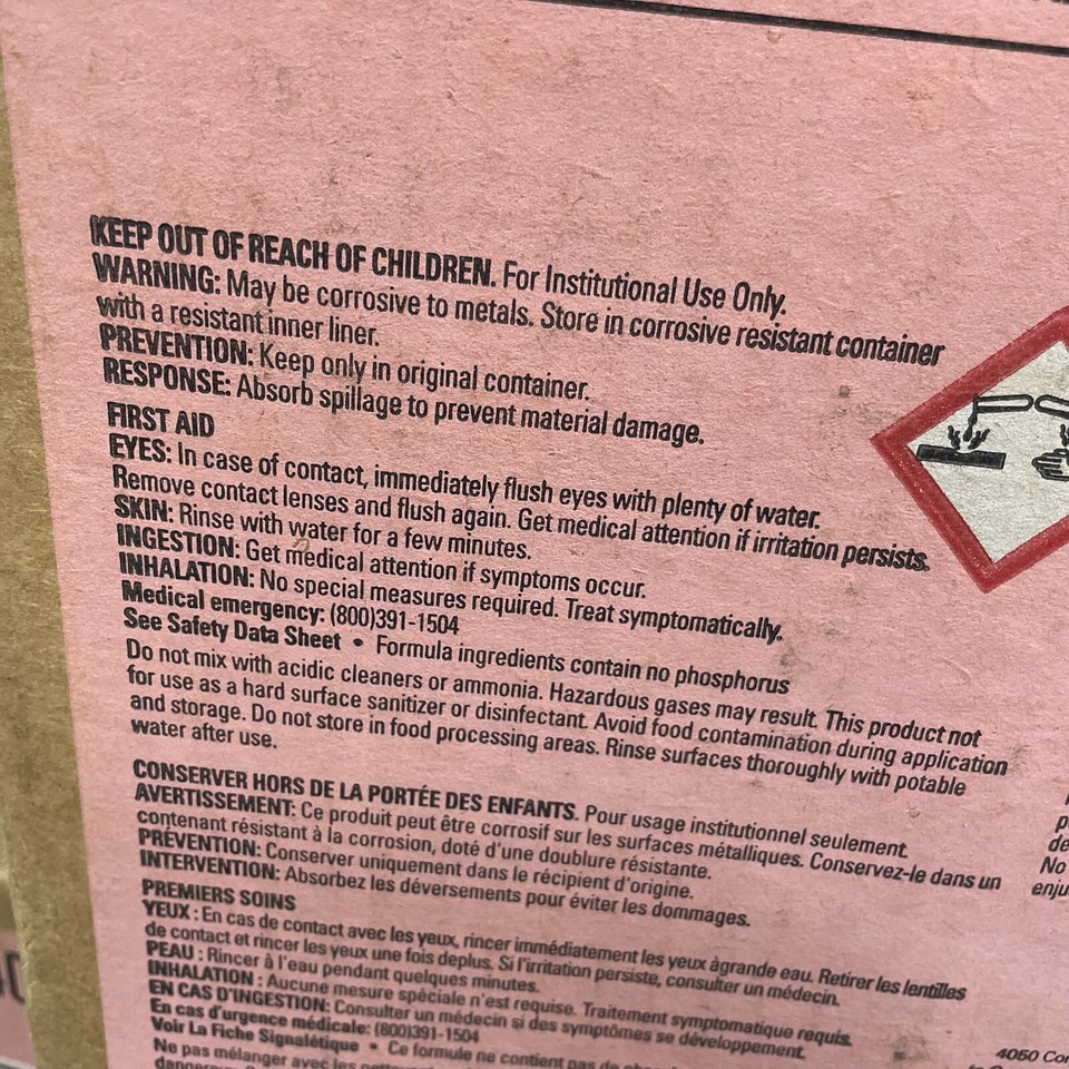 (6) SSDC Contender Cleaner, Destainer, Bleach Cleaner w/ Nozzles, 0.9L ...