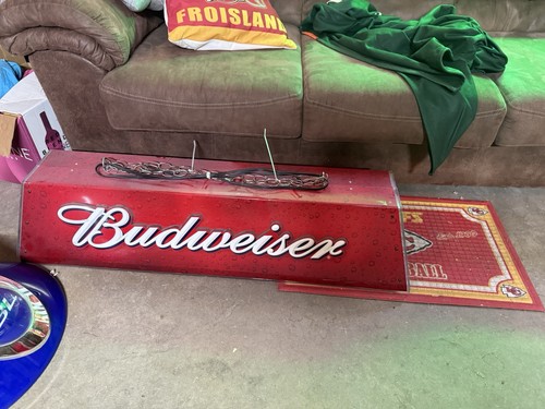 Anheuser-Busch Budweiser Pool Table Bar Light | eBay