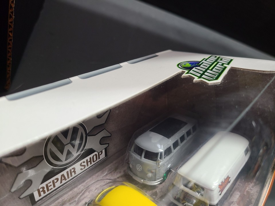 GREENLIGHT VW VOLKSWAGEN REPAIR SHOP DIORAMA SETS COLLECTION GREEN MACHINE | eBay