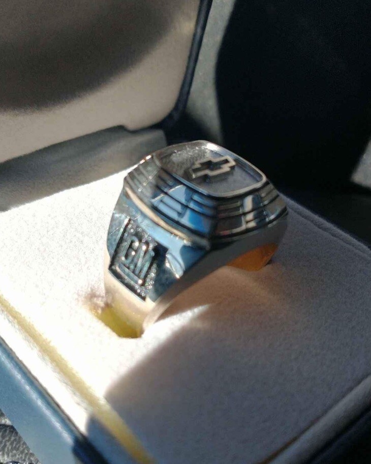 10k GM Chevy Mark Of Excellence White Gold Ring | eBay