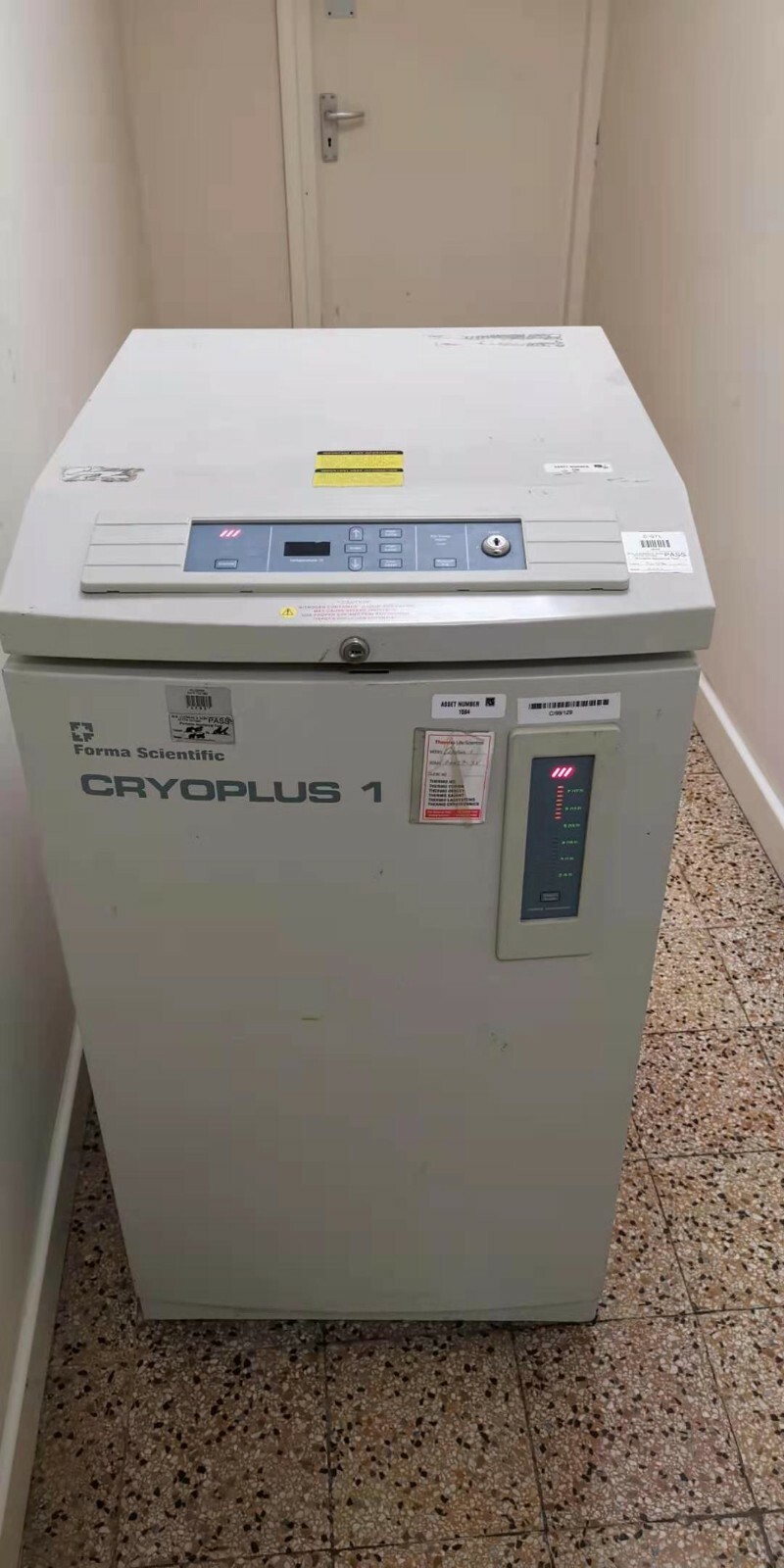 Forma Scientific 7400 - Cryoplus 1 Liquid Nitrogen Storage System Tank ...