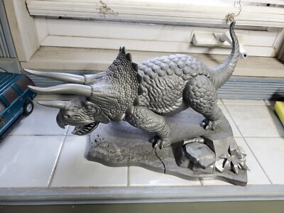 1972 Aurora Three Horned Dinosaur Prehistoric scenes | eBay