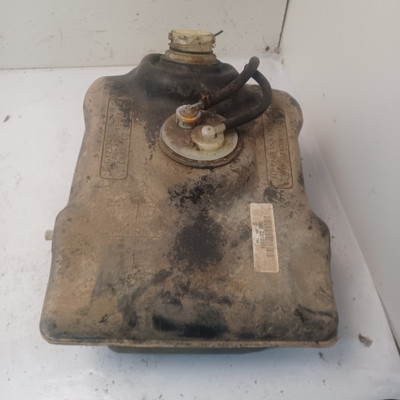 John Deere D100 D105 Fuel Gas Petrol Tank AUC17473 | eBay