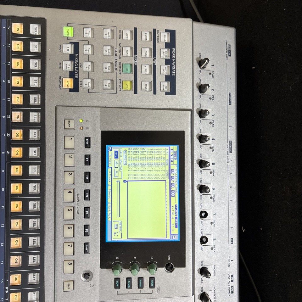 Yamaha AW4416 Professional Audio Workstation 16-Track Digital Recorder ...