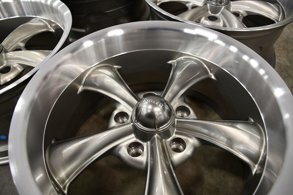 Set 4 17" Ridler 695 17x8 Grey With Machined Lip 5x4.75 Wheels 0mm Rims ...