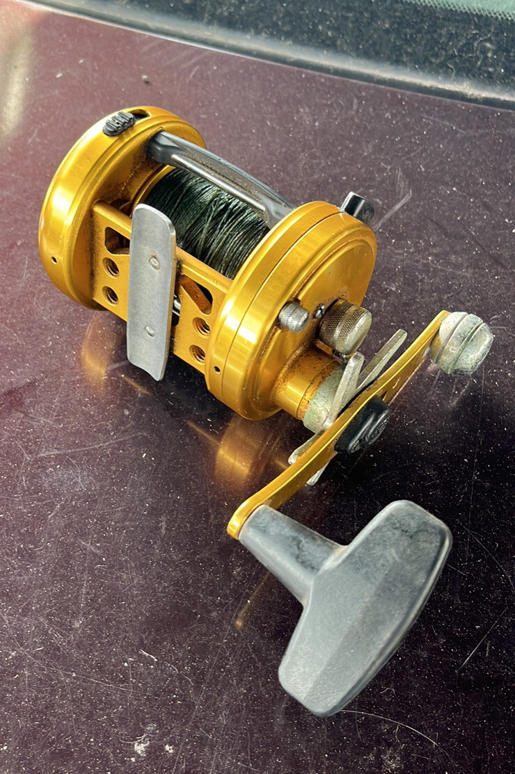 Penn International 975 Levelwind Casting Fishing Reel Made Penn International 975 Levelwind Casting Fishing Reel Made