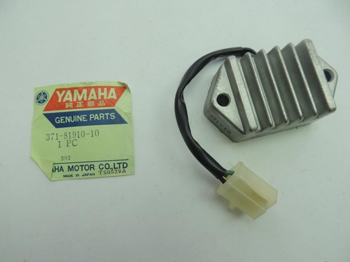 371-81910-10 NOS Yamaha Volt Regulator Assembly 1973-78 TX500 XS500 ...