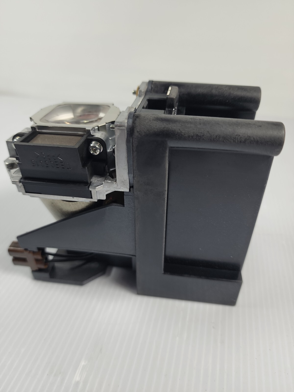 ET-LAF100 Lamp For PANASONIC PT-F200U / PT-F430 / PT-PX770 / PT-FW300 ...