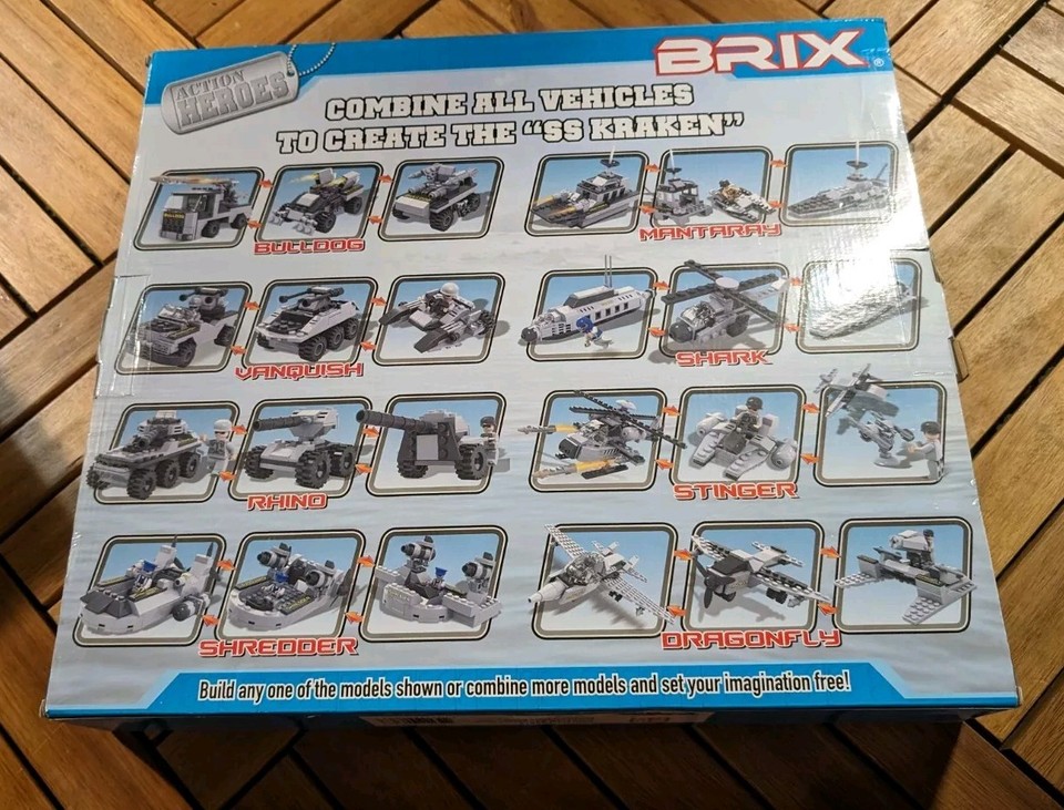 24 In 1 Submarine Set Building EMCO Action Heroes Brix Military Command ...