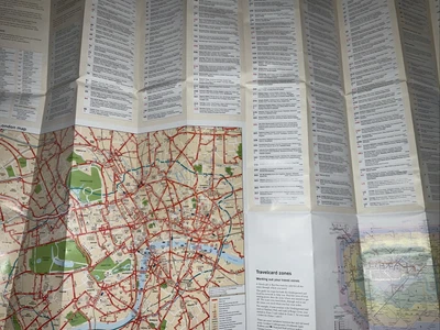 North West London Bus Guide December 2000 | Grelly UK