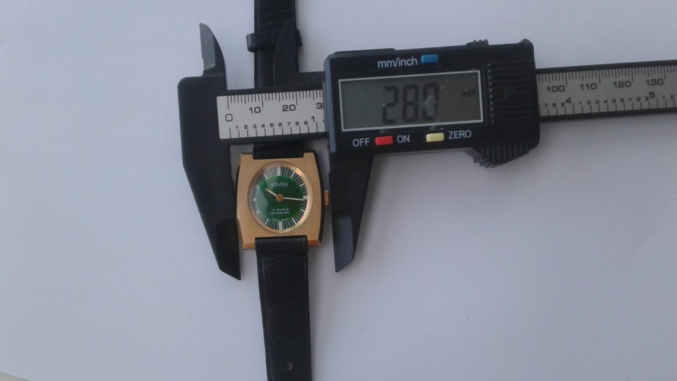 Savar GOLD 3100 GREEN DIAL Vintage Collection (70 ´ S) Mano ...