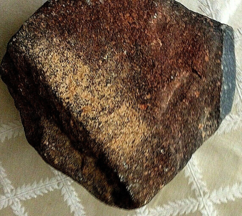 Martian Volcano Erupted Meteorite 2,737.05 gram, NWA 7635 Rare with ...
