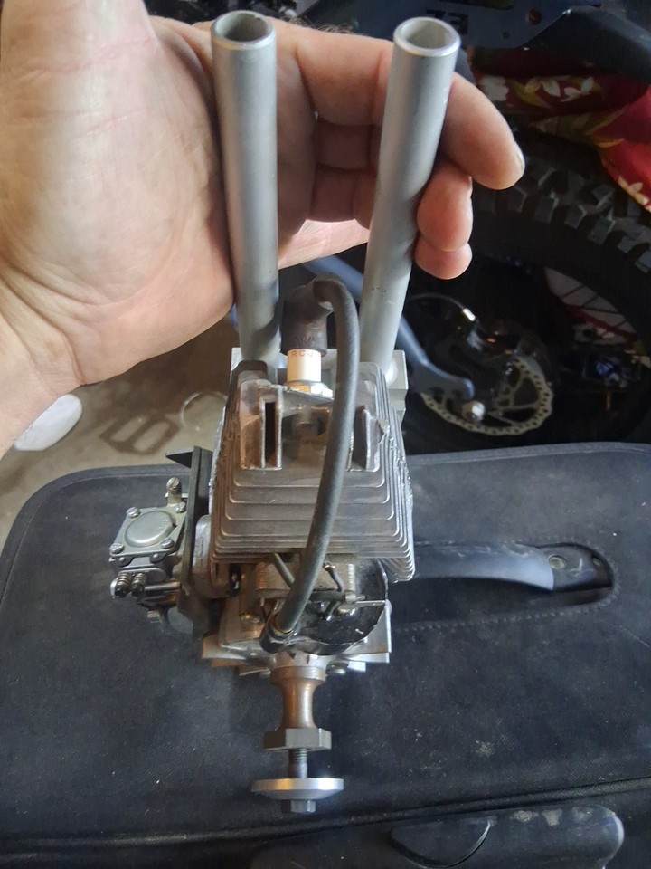 Quadra Rc Airplane Engine Serial# 31850 N.O.S | eBay