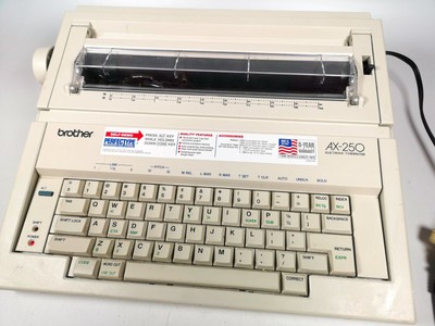 Typewriters & Word Processors - Typewriter Daisy Wheel Font