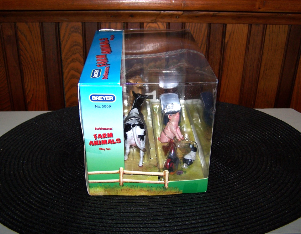 BREYER #5909 STABLEMATE FARM ANIMALS SET ~ MULE COW BUNNY ROOSTER HEN ...
