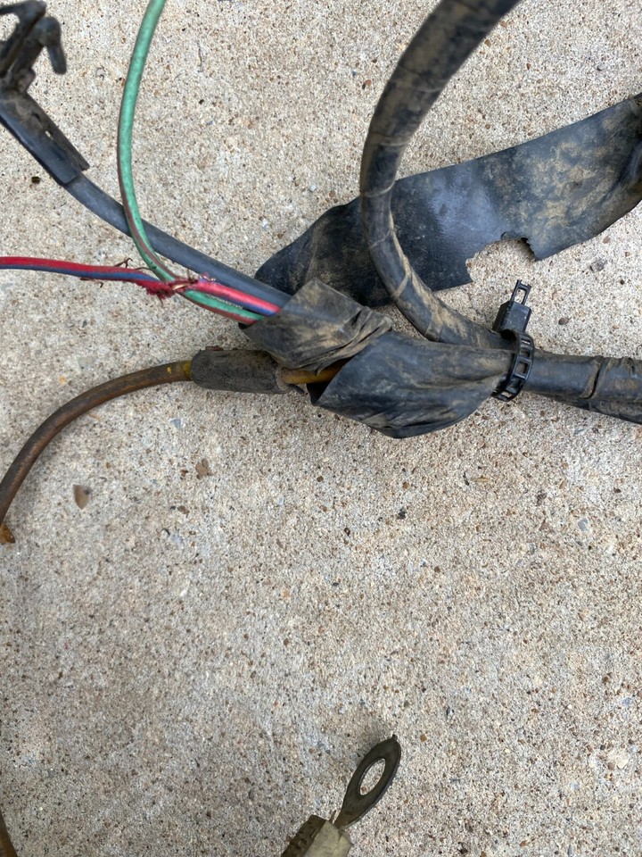 Unk 1970s Ford engine motor wiring harness to firewall 351? 400? 460 ...