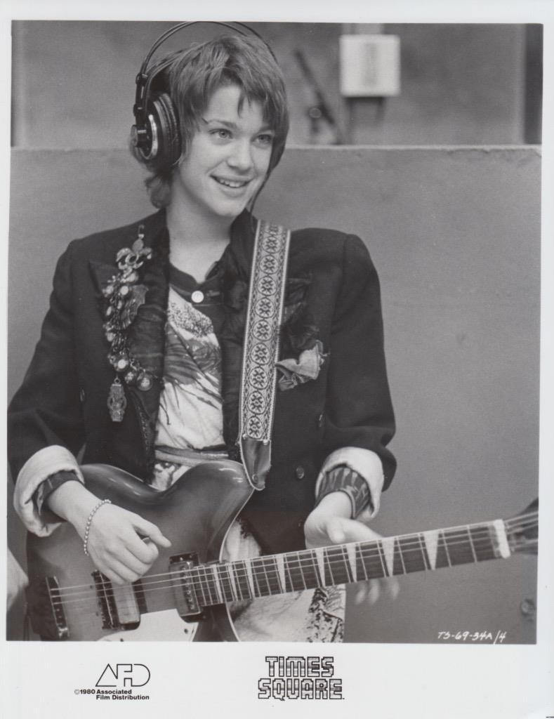 Robin Johnson Times Square Times Square / Robin Johnson Centrefold!