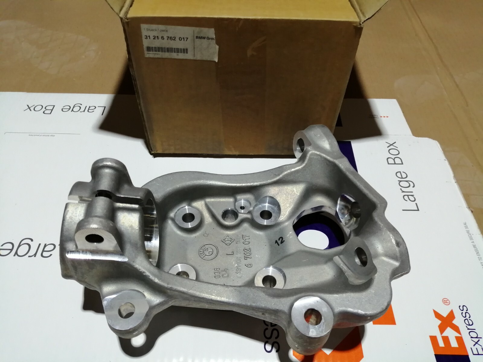 NEW GENUINE BMW 31216762017 Carrier left E63 E63 LCI E64 E64 LCI B&V | eBay