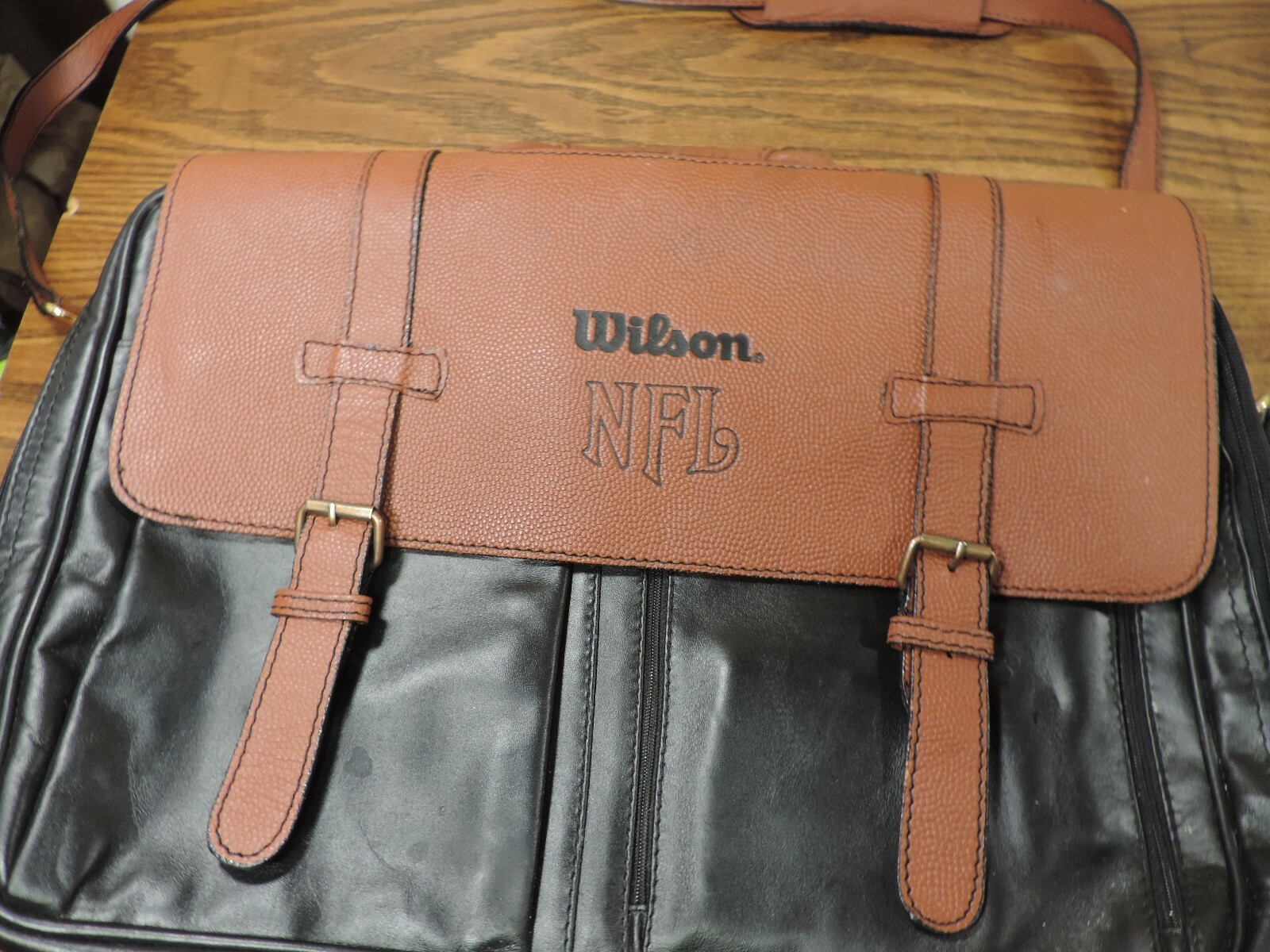 Wilson NFL Football Pebbled Pigskin Leather Messenger Bag Briefcase | eBay