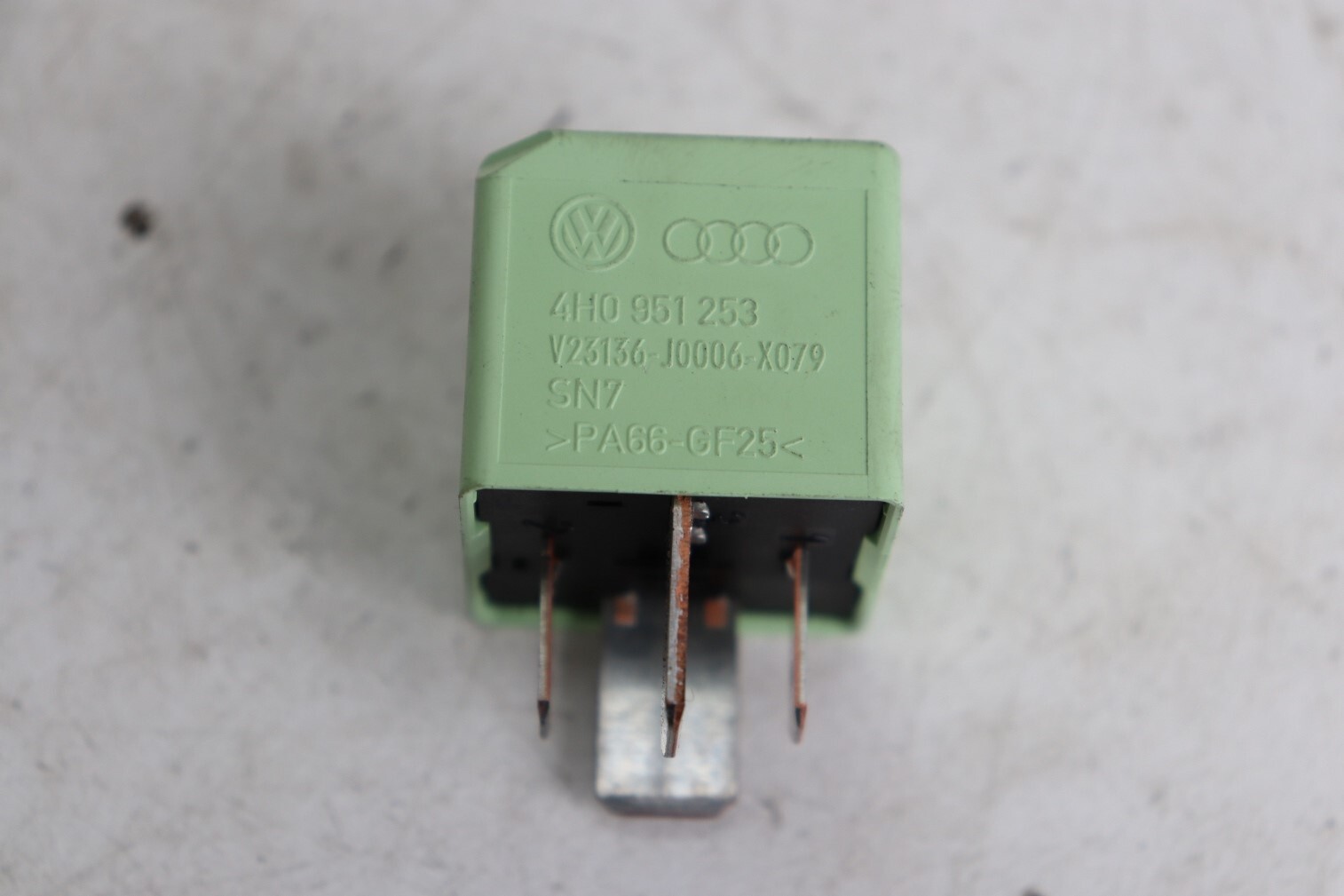 Porsche Cayman S 718 982 2018 Relay 4H0951253 J193 | eBay Australia