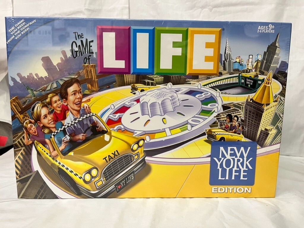 THE GAME OF LIFE New York Life FAMILY Board Game 2010 Hasbro for sale ...