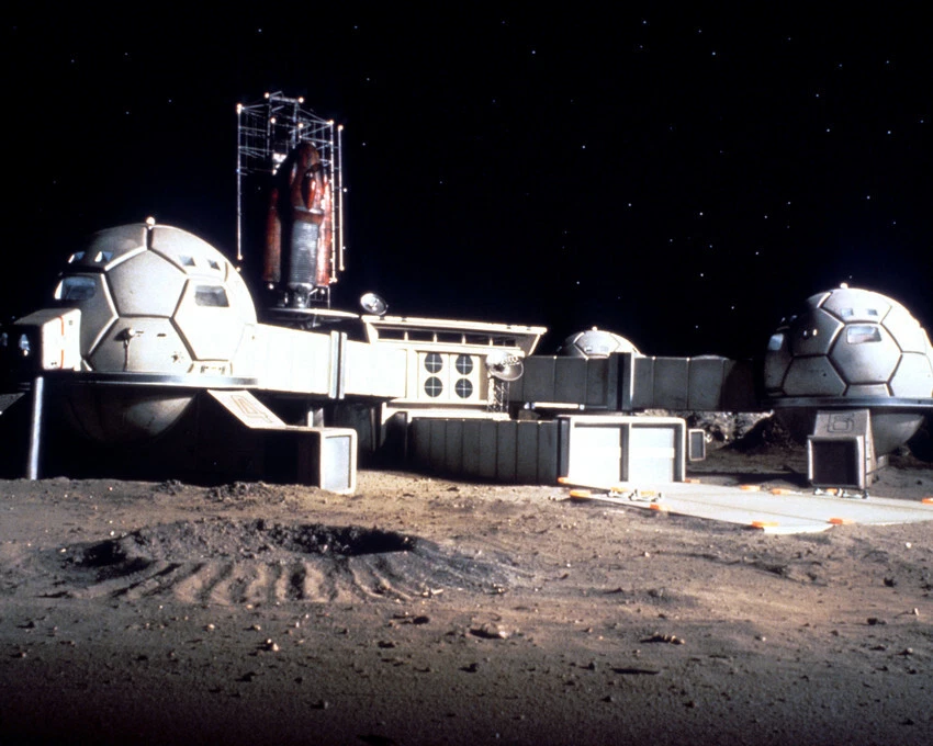 Moon Base On The Usa