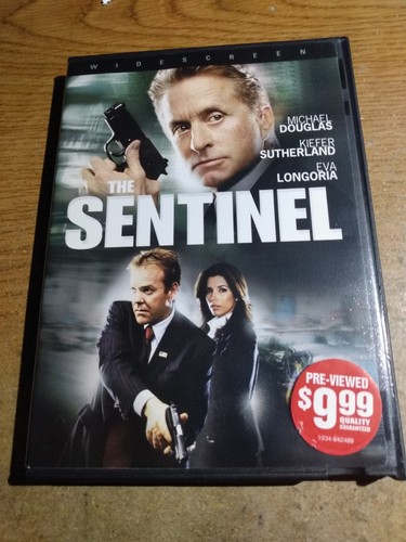 The Sentinel (Widescreen DVD) - Michael Douglas, Kiefer Sutherland, Kim ...