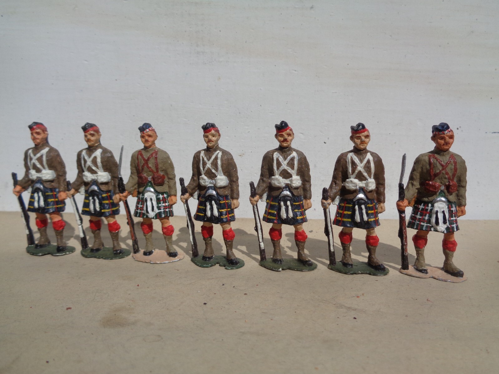 Authenticast HE ww1 ww2 Highlander infantry, vintage 54MM lead lot of 7 ...