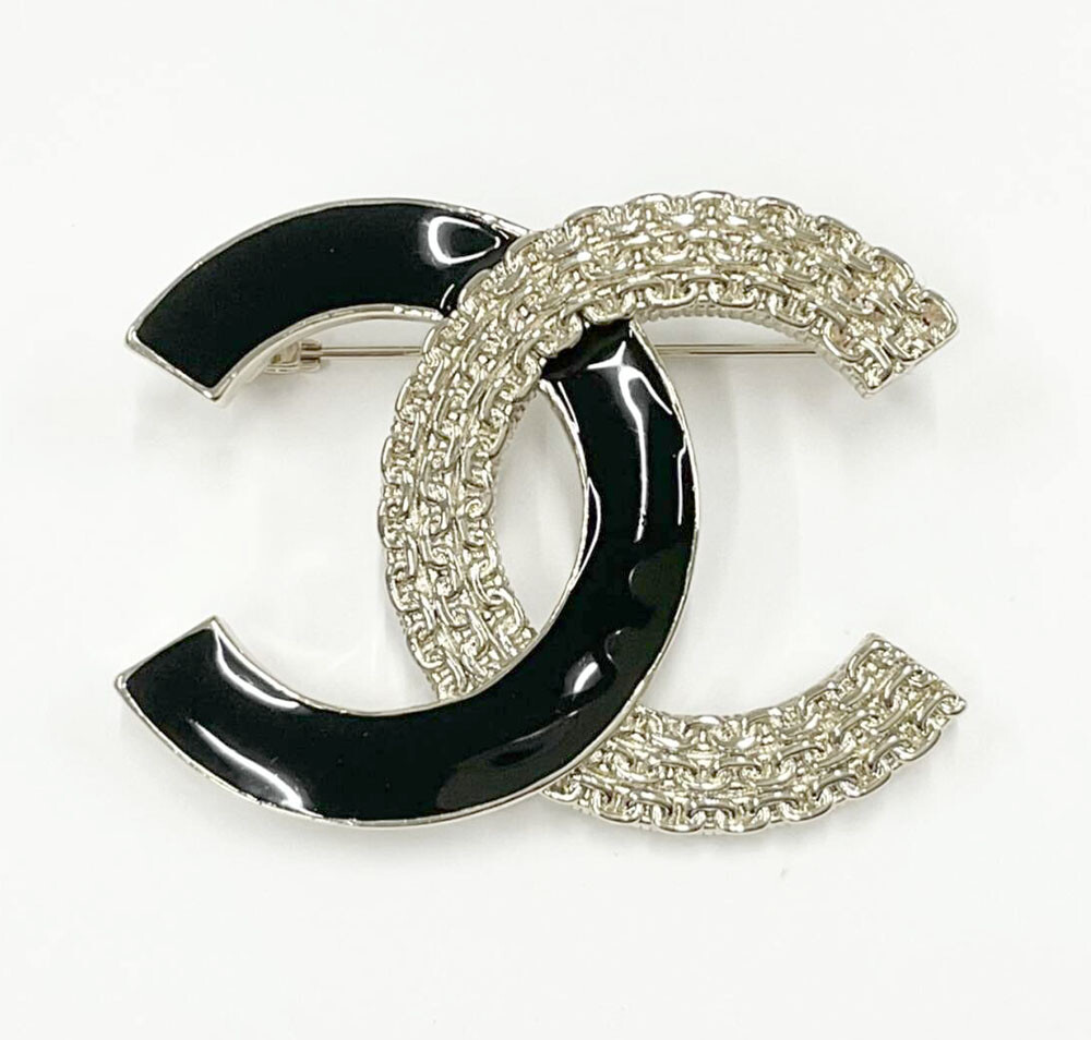 CHANEL CC Logo Black Enamel Chain Brooch Gold Tone Pin I24P Auth eBay