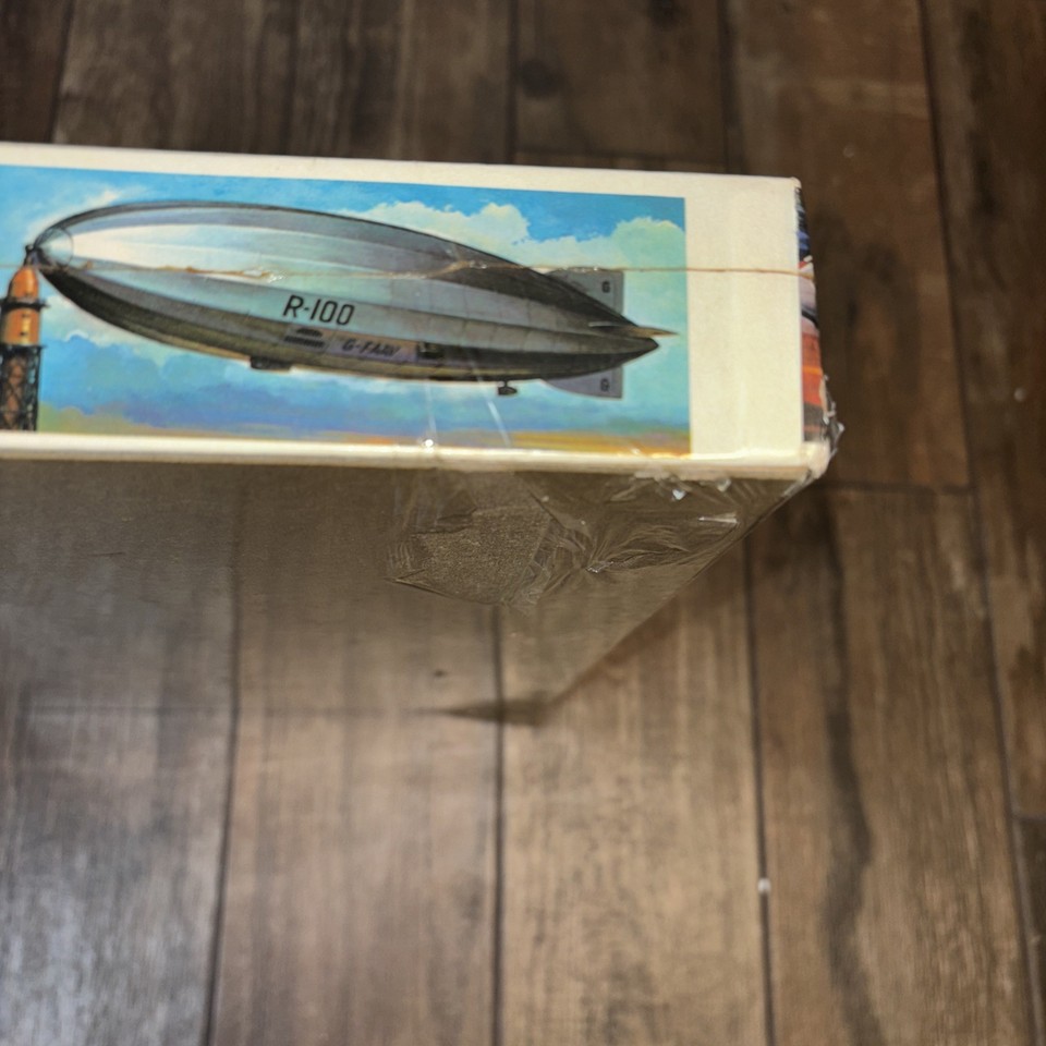 1966 UPC R-100 Airship Blimp Model Kit No 540-500 with Mooring Sealed ...