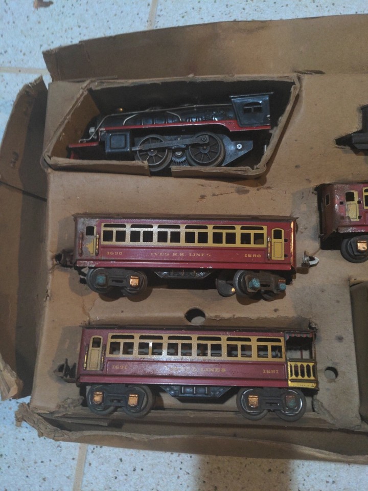 Lionel Jr Prewar 1056E Passenger Car Set in 1/2 Box 0 Scale | eBay