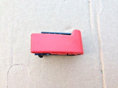 GENUINE MERCEDES A CLASS W176 BONNET RELEASE LEVER A2048800900 | eBay