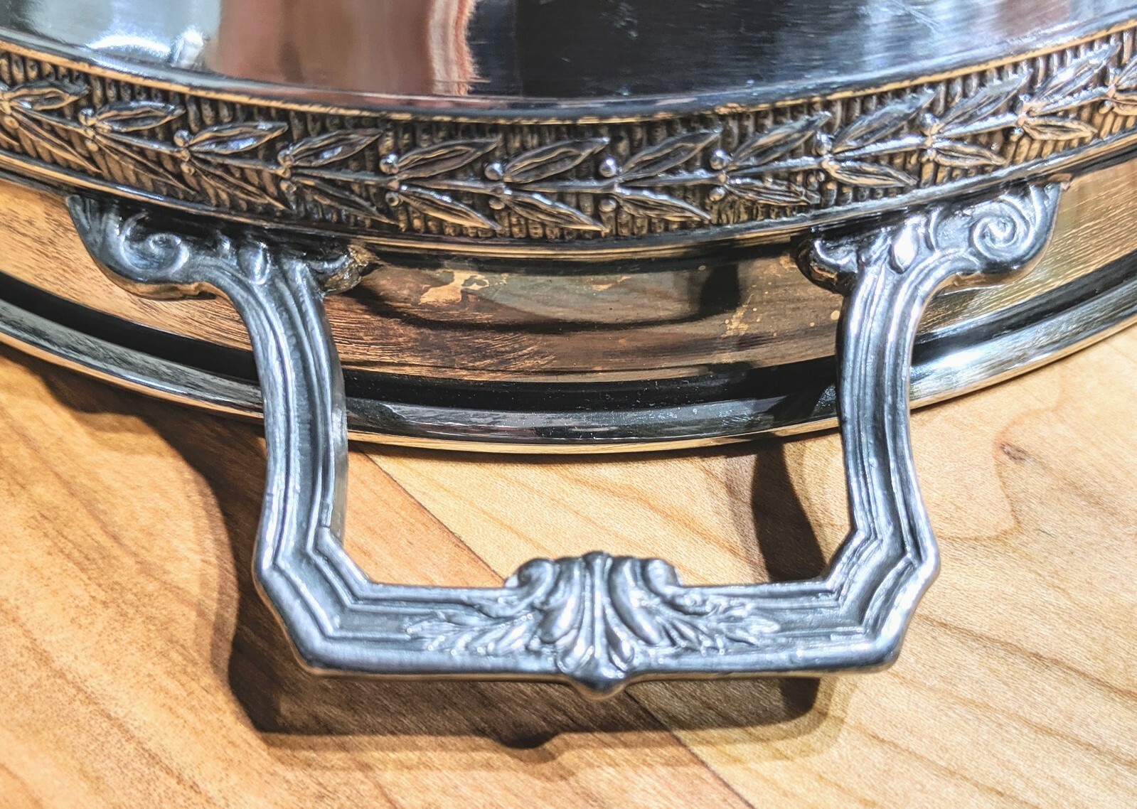 Monarch Plate Brand 9/60, Victorian Silverplate Round Covered Serving ...