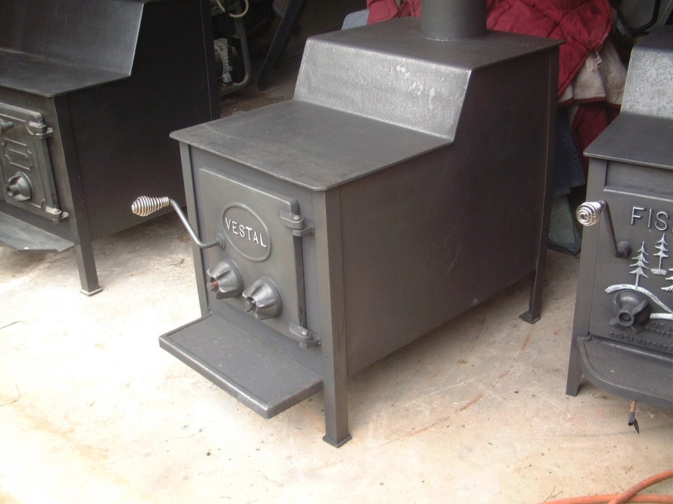 Wood Stove Heater, Vintage USA Vestal Hi Heat, New Bricks, 28" Logs ...