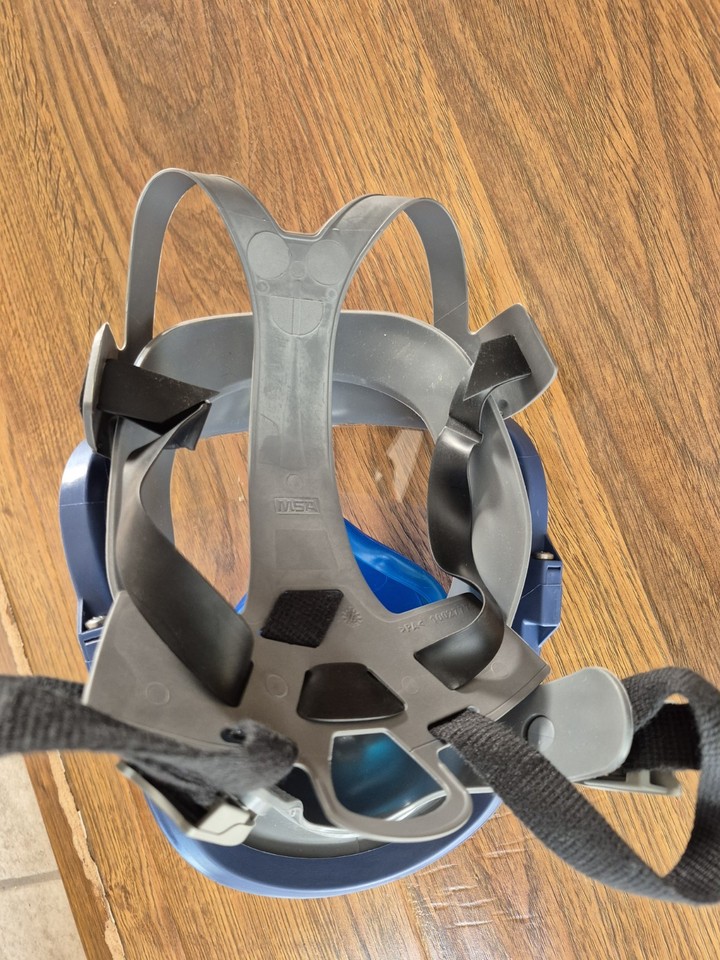 MSA Advantage 3200 Full-Face Respirator gas mask Medium No Filter Or ...