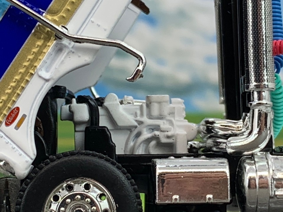 1/64 DCP PETERBILT 352 86" COE W/ WILSON PACESETTER HS GRAIN TRAILER | eBay