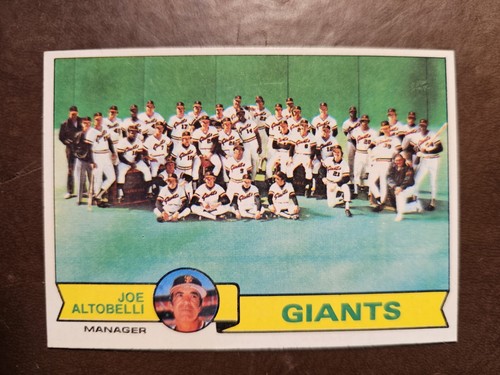 1979 Topps - SF Giants Team Card #356 Joe Altobelli, Willie McCovey ...