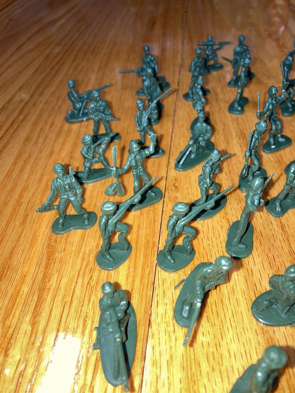 Lot of 58 Green Plastic Mini Army Men 1" Inch Bulk Action Figures Toy ...