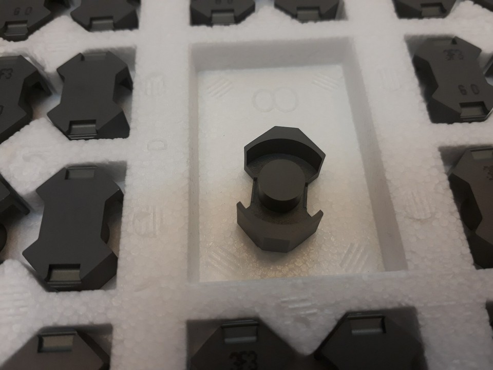 Lot x 40 FERROXCUBE RM8PL00-3F3 FERRITE CORE MISC | eBay