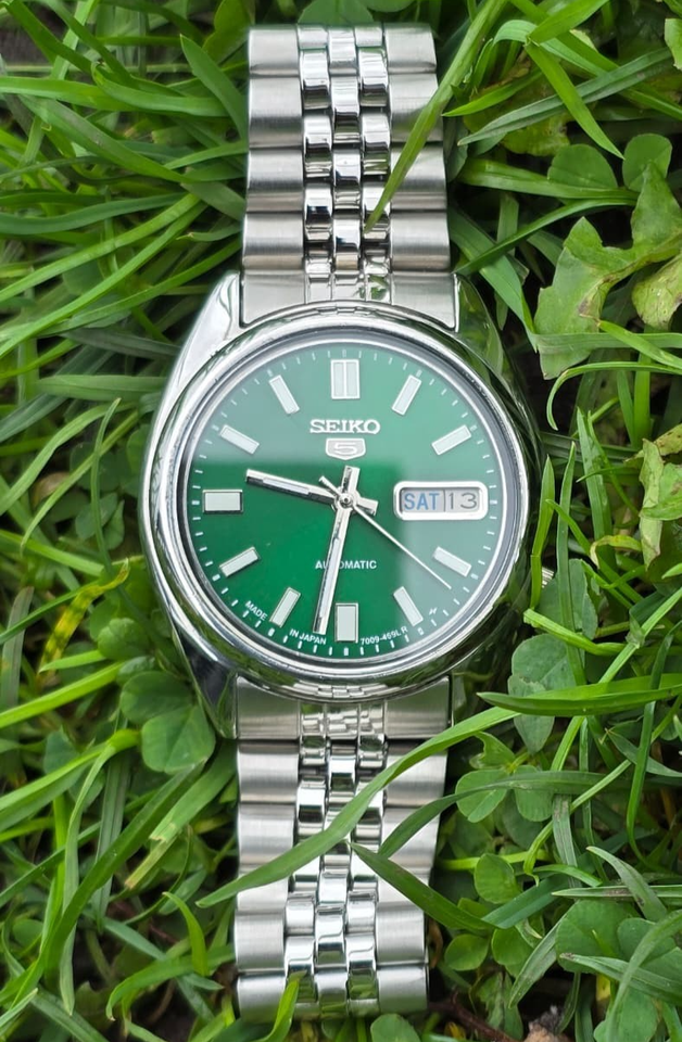 Vintage Seiko 5 Automatic 7009 Green Dial Men's watch | eBay