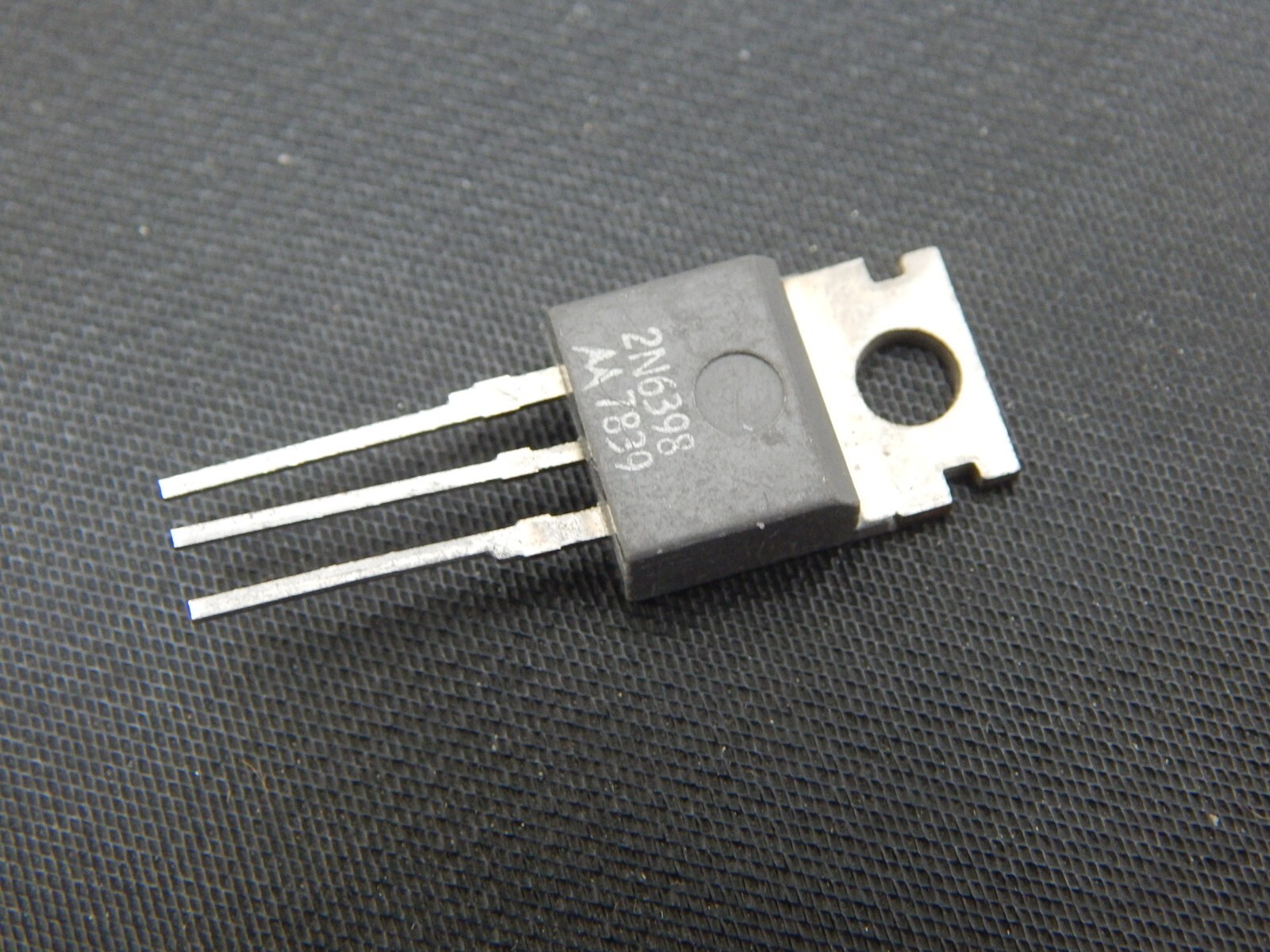MOTOROLA 2N6398 SCR 600V 25A T0-220 - USA SELLER FAST SHIPPING | eBay