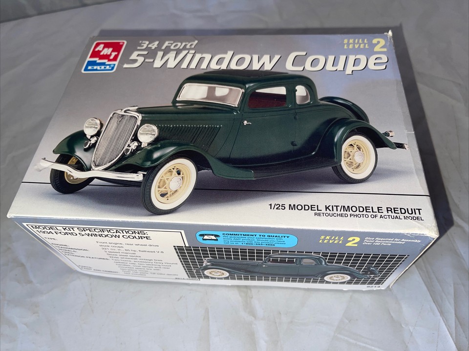 LOT 2 AMT 34” FORD 5 WINDOW & REVELL 97” FORD F-150 XLT 1/25 SCALE ...